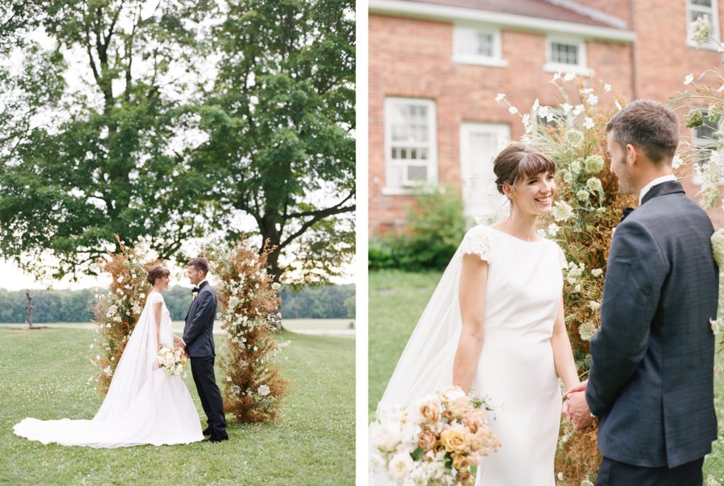 7 Intimate Wedding Planning Tips for a Memorable & Meaningful Affair ...